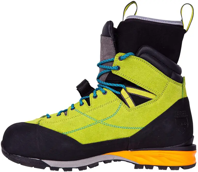 The 10 Best Tree Climbing Boots of 2023 - Chainsaw Larry